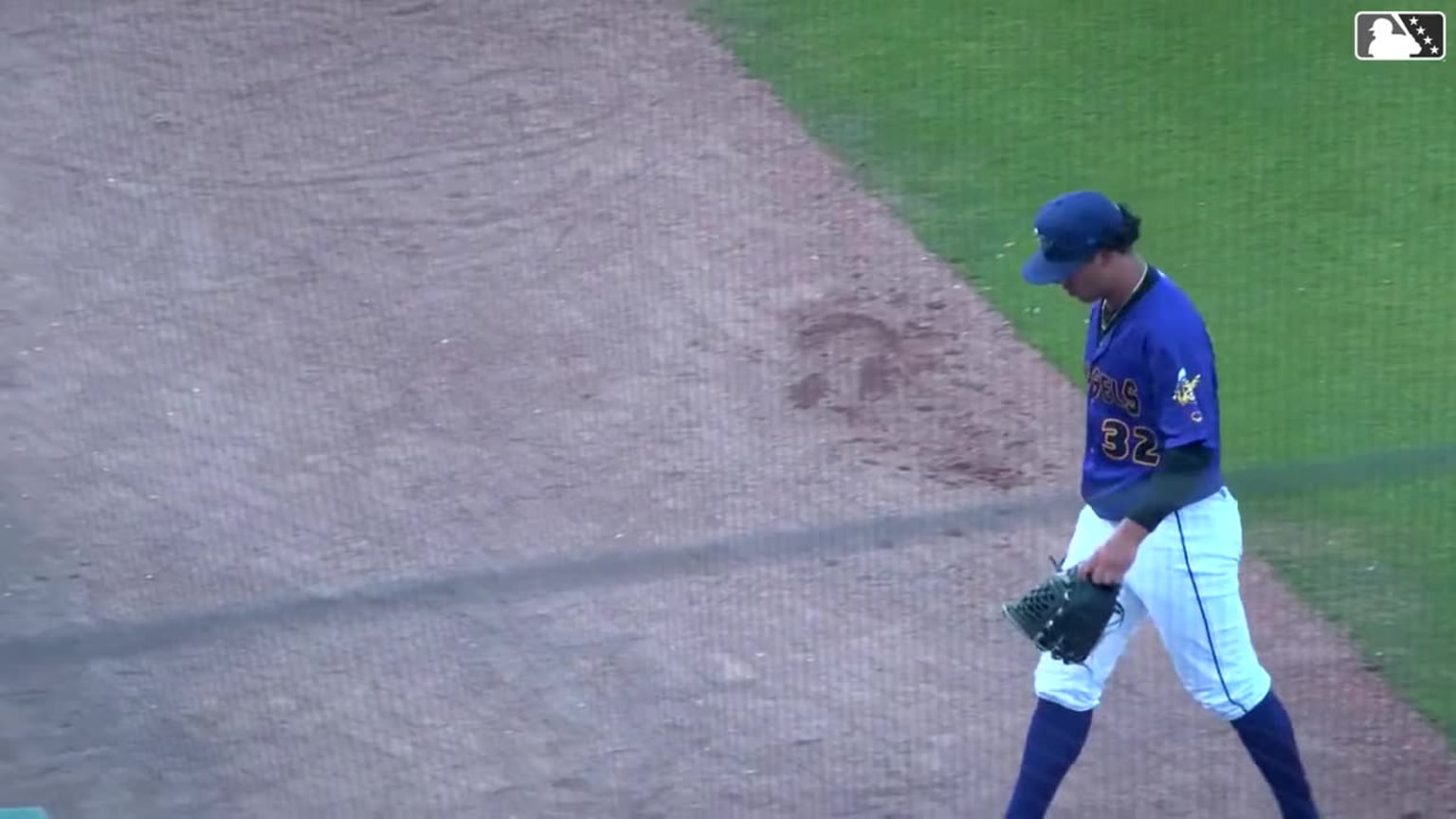 Charlee Soto fans his fifth batter and final batter | 04/20/2024 | MiLB.com