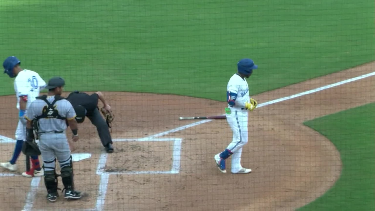 Victor Arias' two-homer, eight-RBI game | 06/15/2024 | Blue Jays