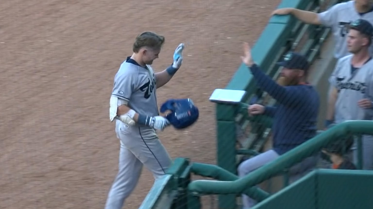 Joseph Sullivan's two-homer game | 04/06/2025 | Tourists