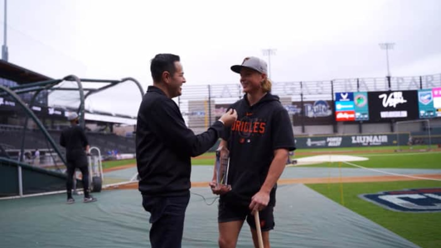 Holliday wins MiLB hitting award | 10/03/2023 | Tides