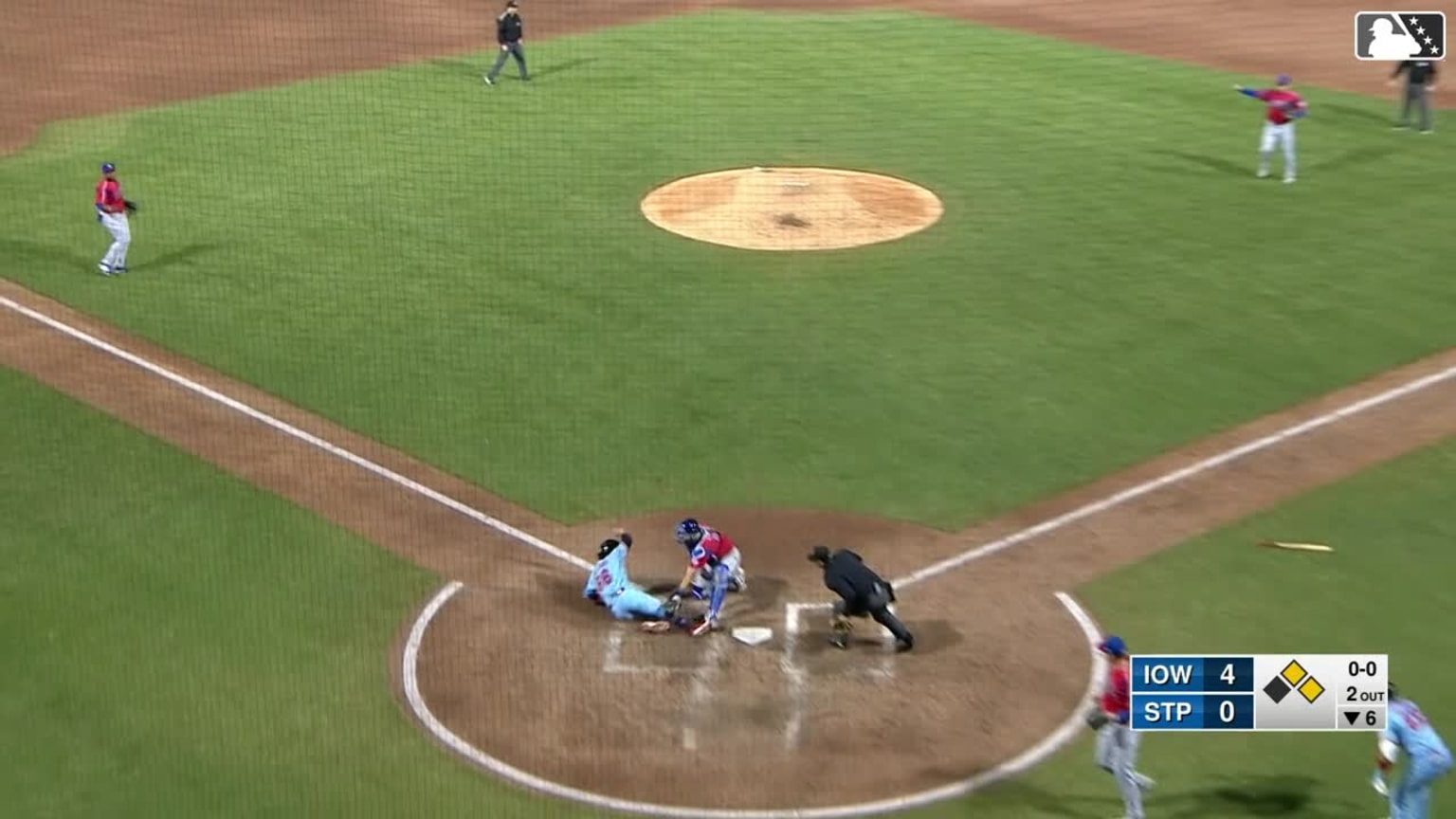 Owen Caissie's outfield assist | 04/13/2024 | Cubs