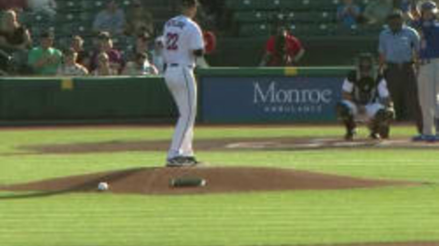 Curtis Mead's three-hit game | 07/20/2023 | Bulls