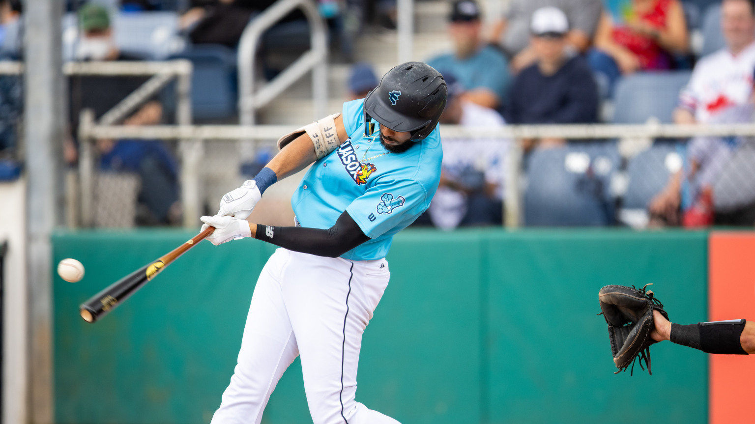 Home Run #25 for Dariel Gomez | 08/29/2022 | AquaSox