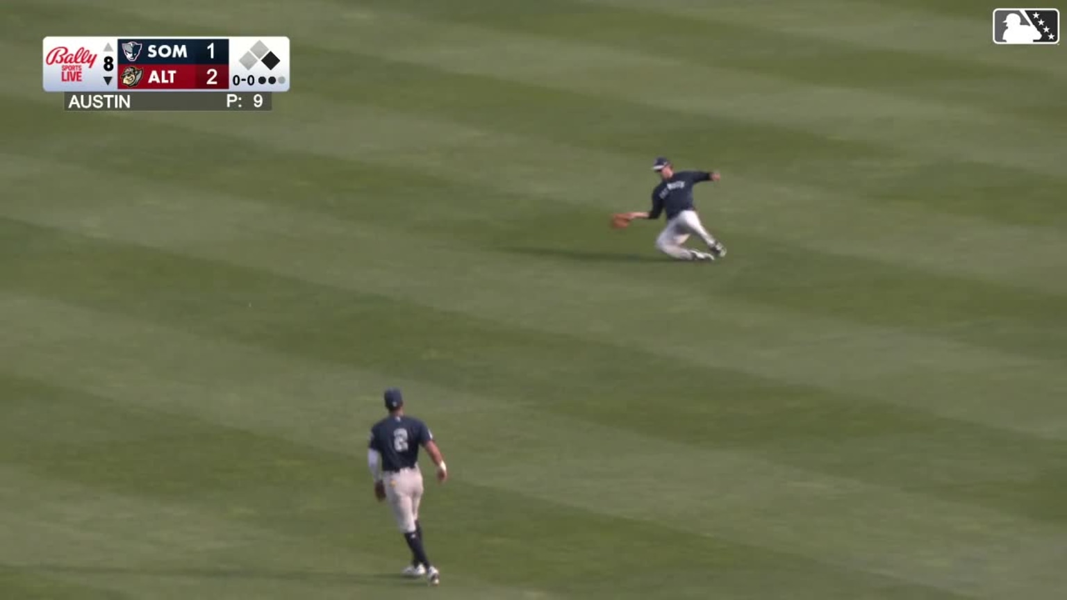 Spencer Jones' smooth sliding catch | 04/19/2025 | Trash Pandas