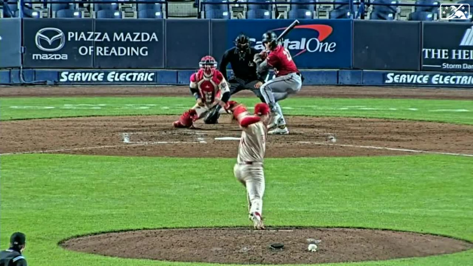 Henry Davis' two-run homer | 04/27/2023 | Curve