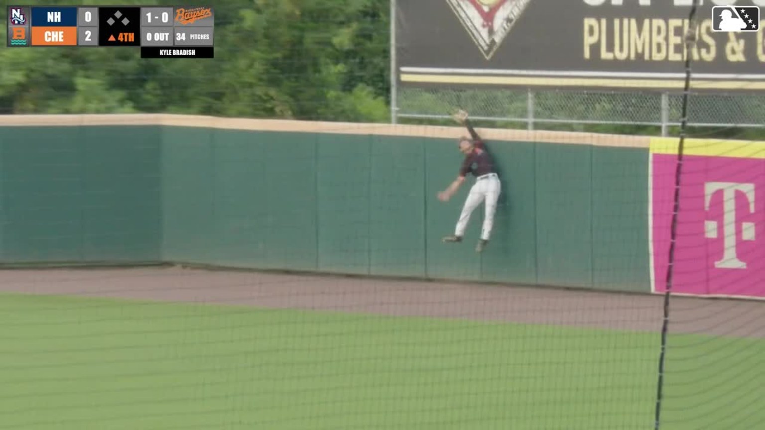 Tavian Josenberger's home run robbery | 07/30/2025 | Baysox