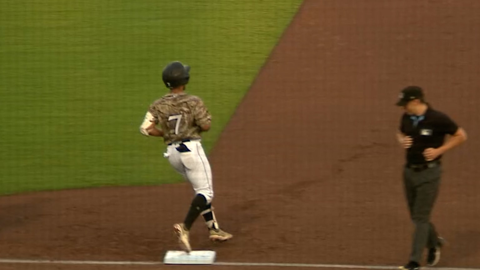 Harry Ford's three-hit game | 09/18/2024 | Travelers