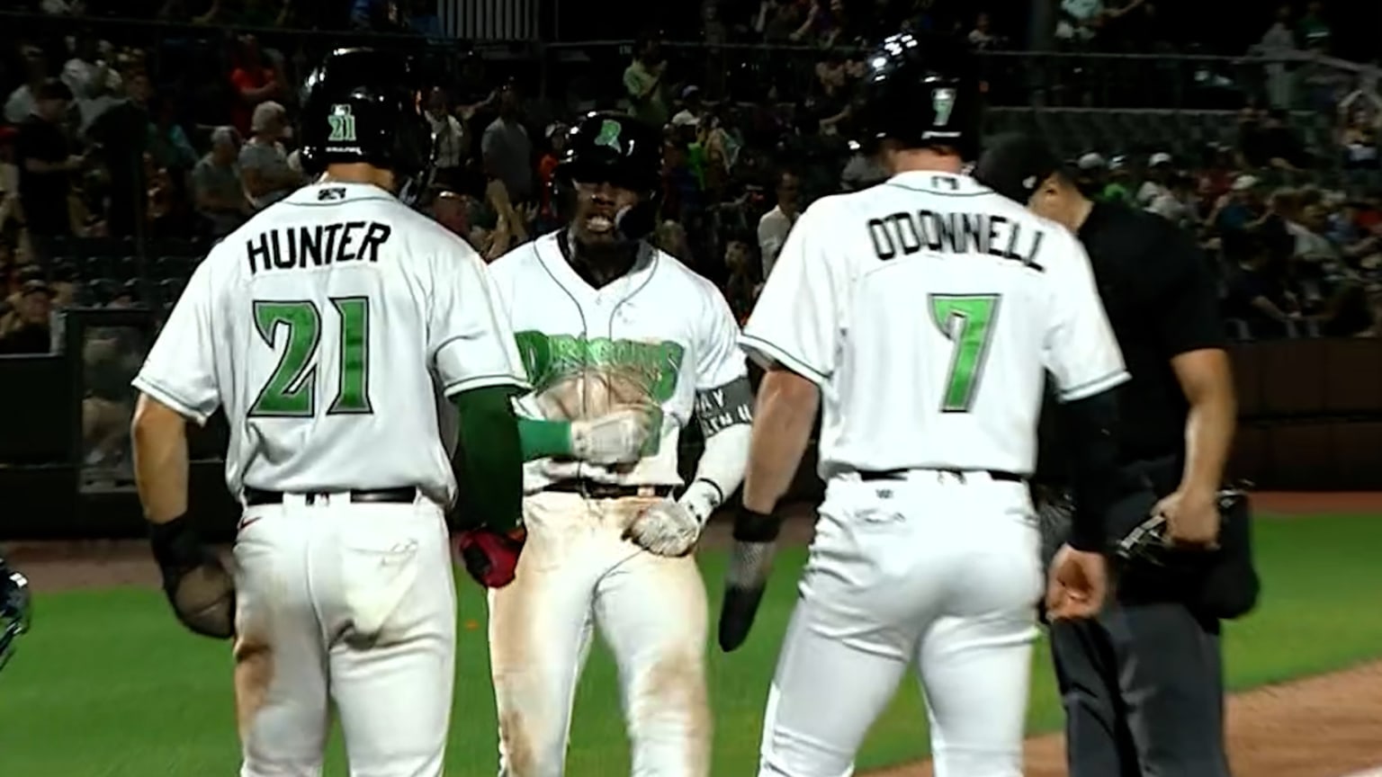 Jay Allen II's two-homer performance | 05/02/2024 | Dragons