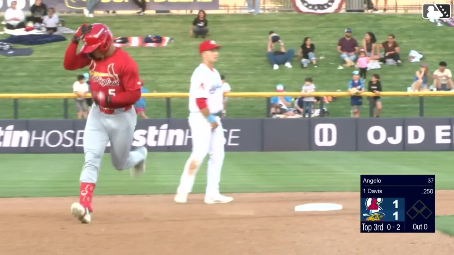 Chase Davis' first homer of the year | 04/09/2025 | Cardinals