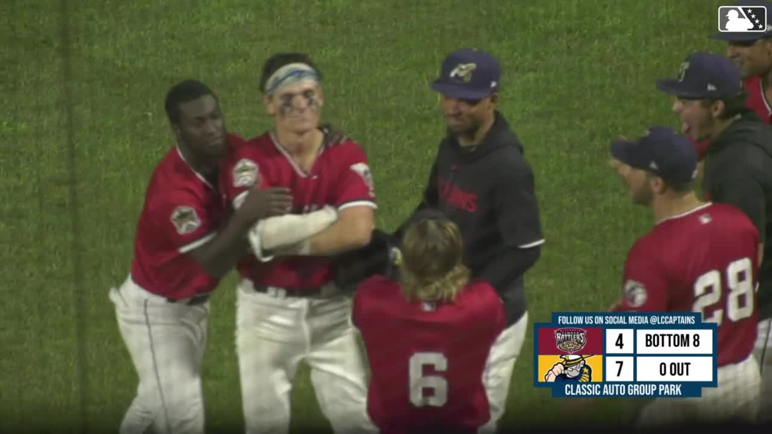 Jake Fox's solo homer | 09/19/2024 | Captains