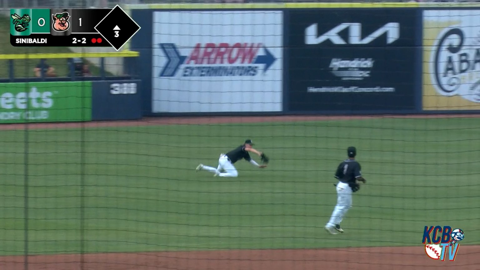 Nathan Archer's diving catch | 05/02/2025 | Cannon Ballers