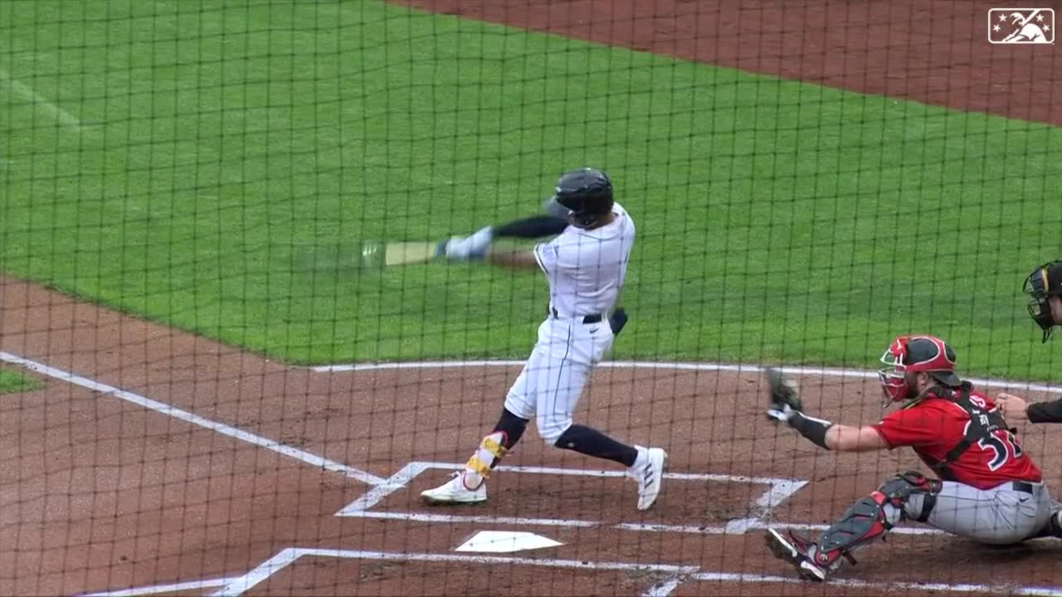 Rocchio crushes 2-run homer | 09/26/2022 | Clippers