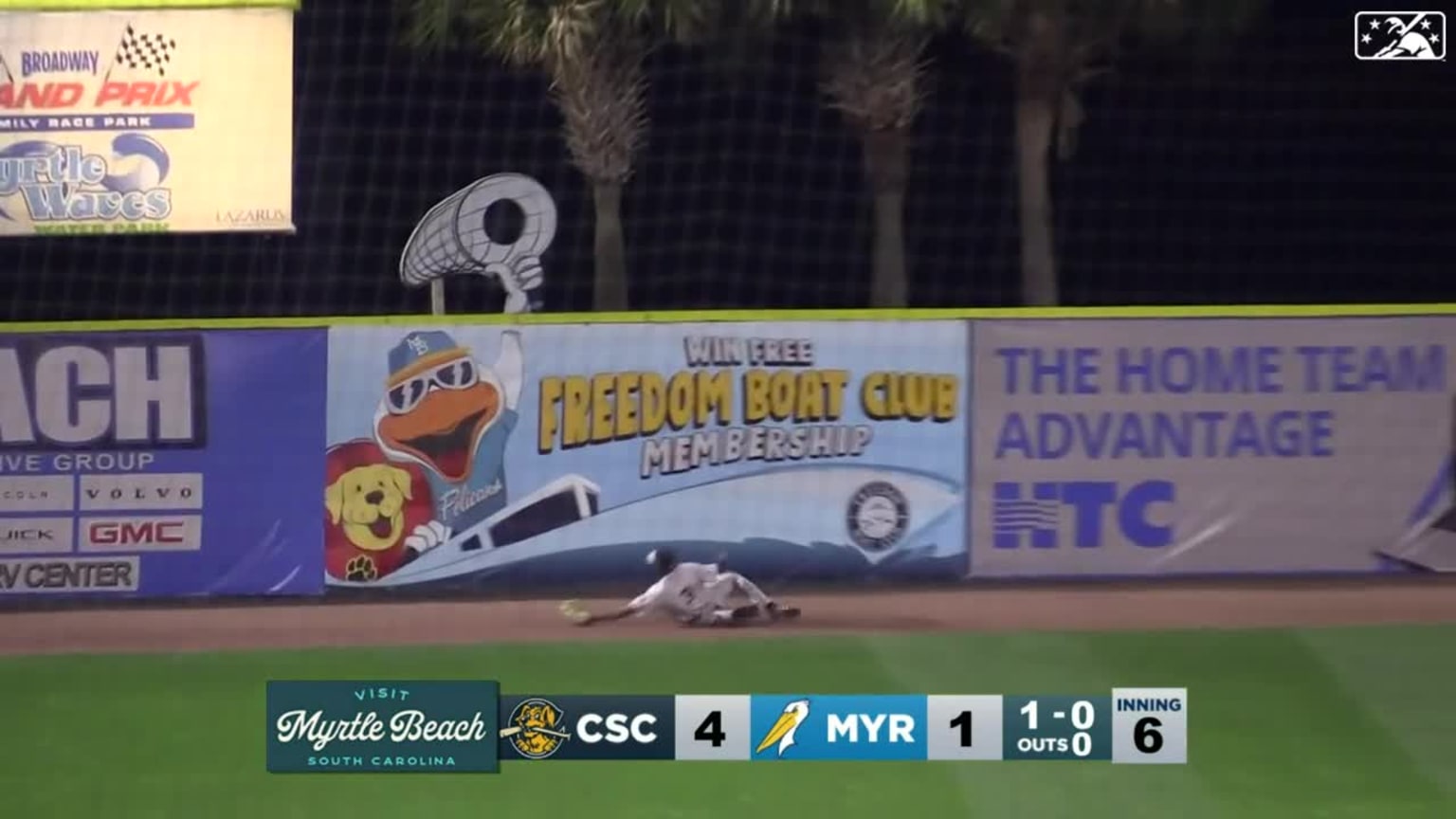 Simpson's impressive racing catch | 04/07/2023 | MiLB.com
