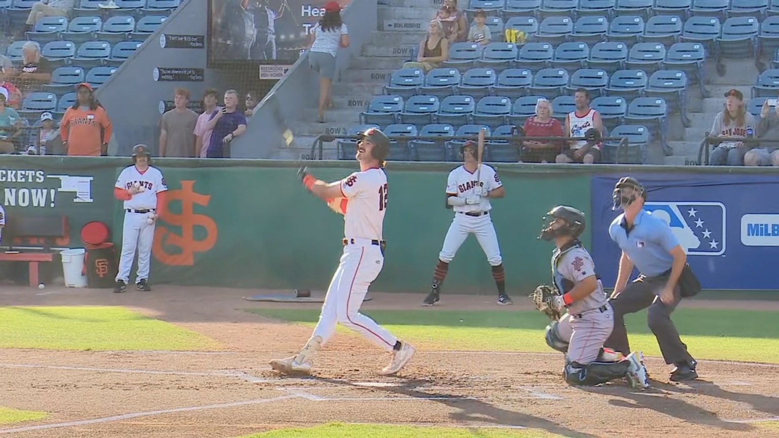 Eldridge records first career multihomer game | 06/12/2024 | Giants