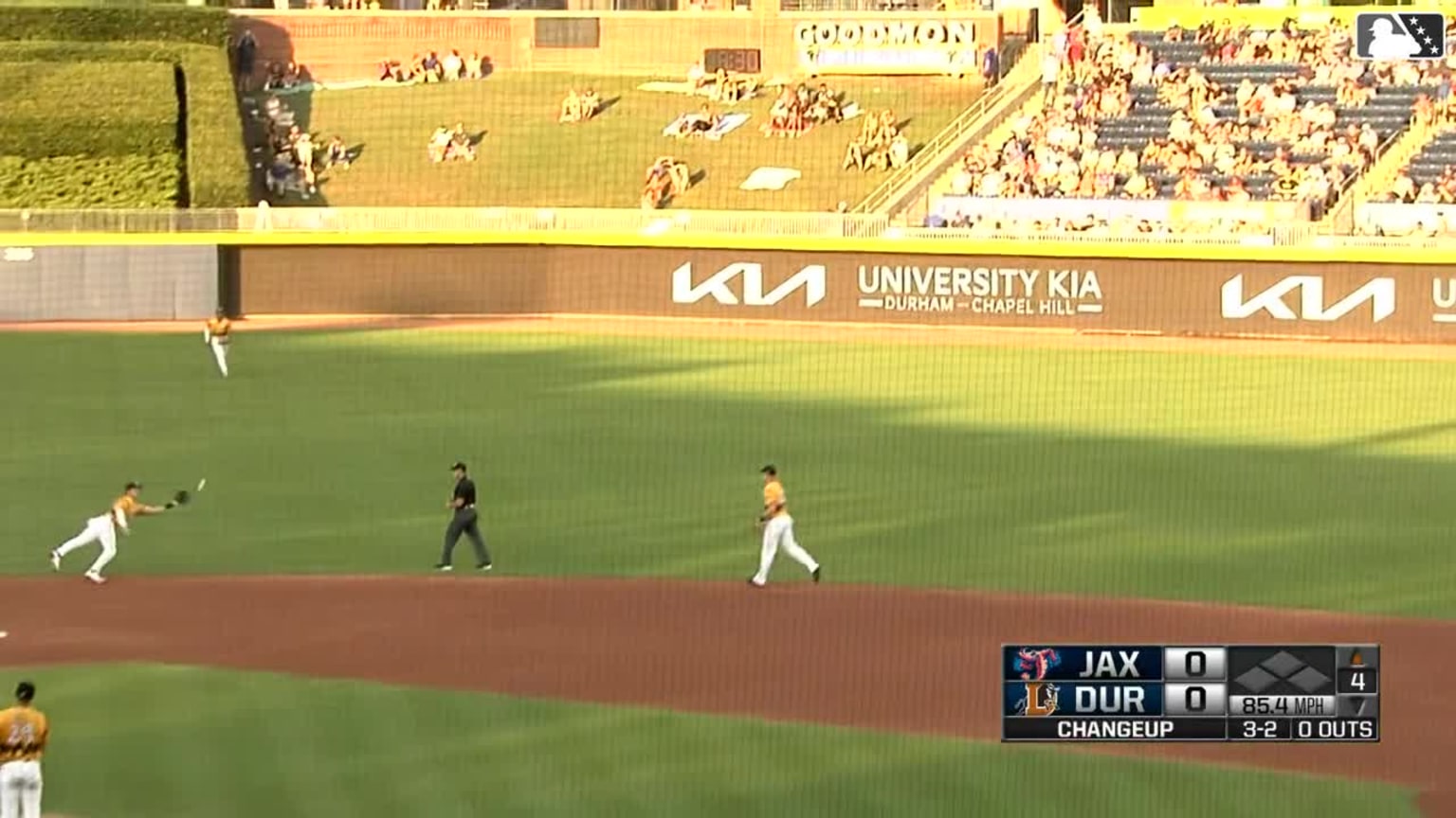 Rays No. 1 prospect Carson Williams' incredible catch | 07/26/2025 | Bulls