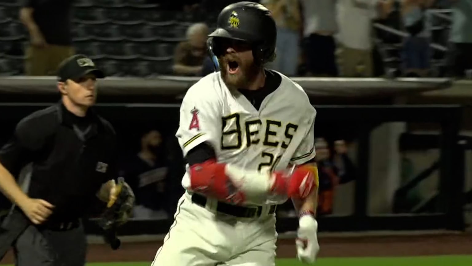Trey Cabbage's two-homer game | 05/17/2023 | Bees