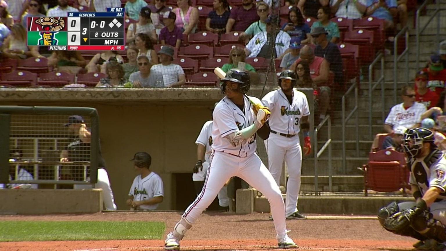 Rubel Cespedes' two-homer game | 07/22/2024 | Kernels