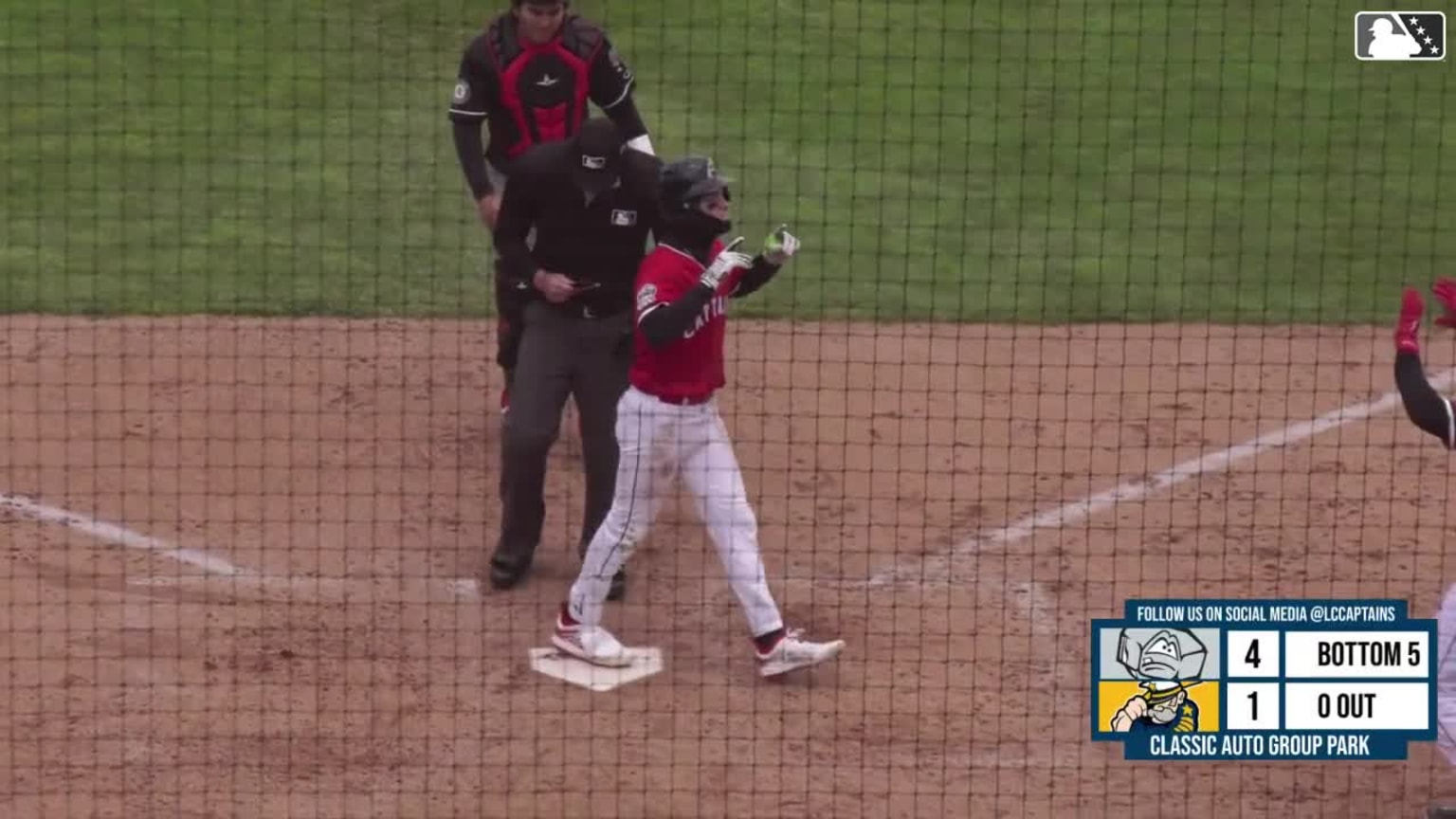Jake Fox slugs a two-run home run to right field | 04/21/2024 | Captains