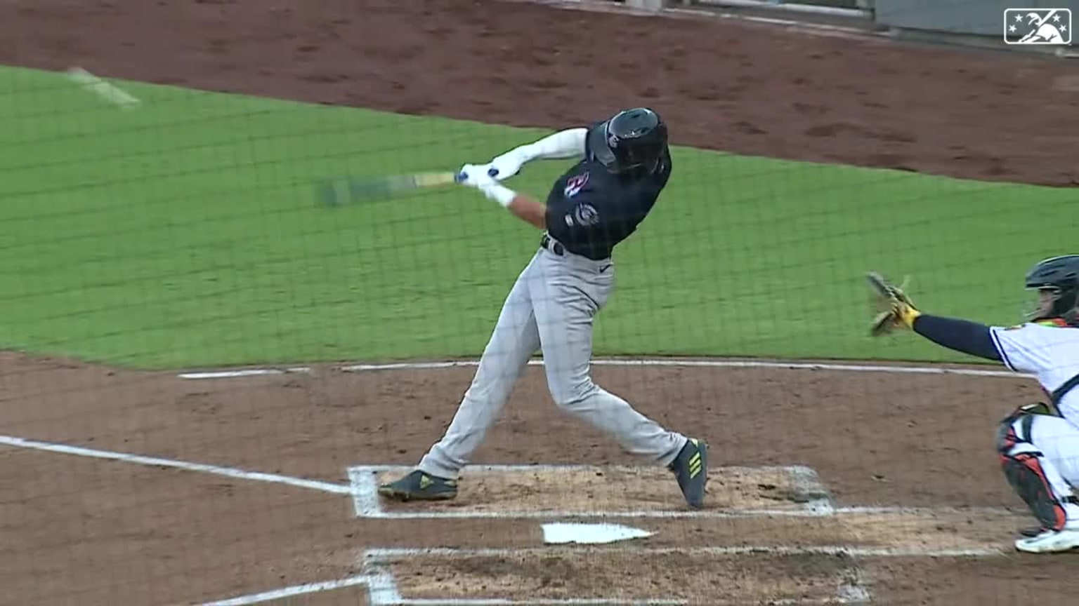 Dustin Harris' two-run home run | 07/02/2023 | Express