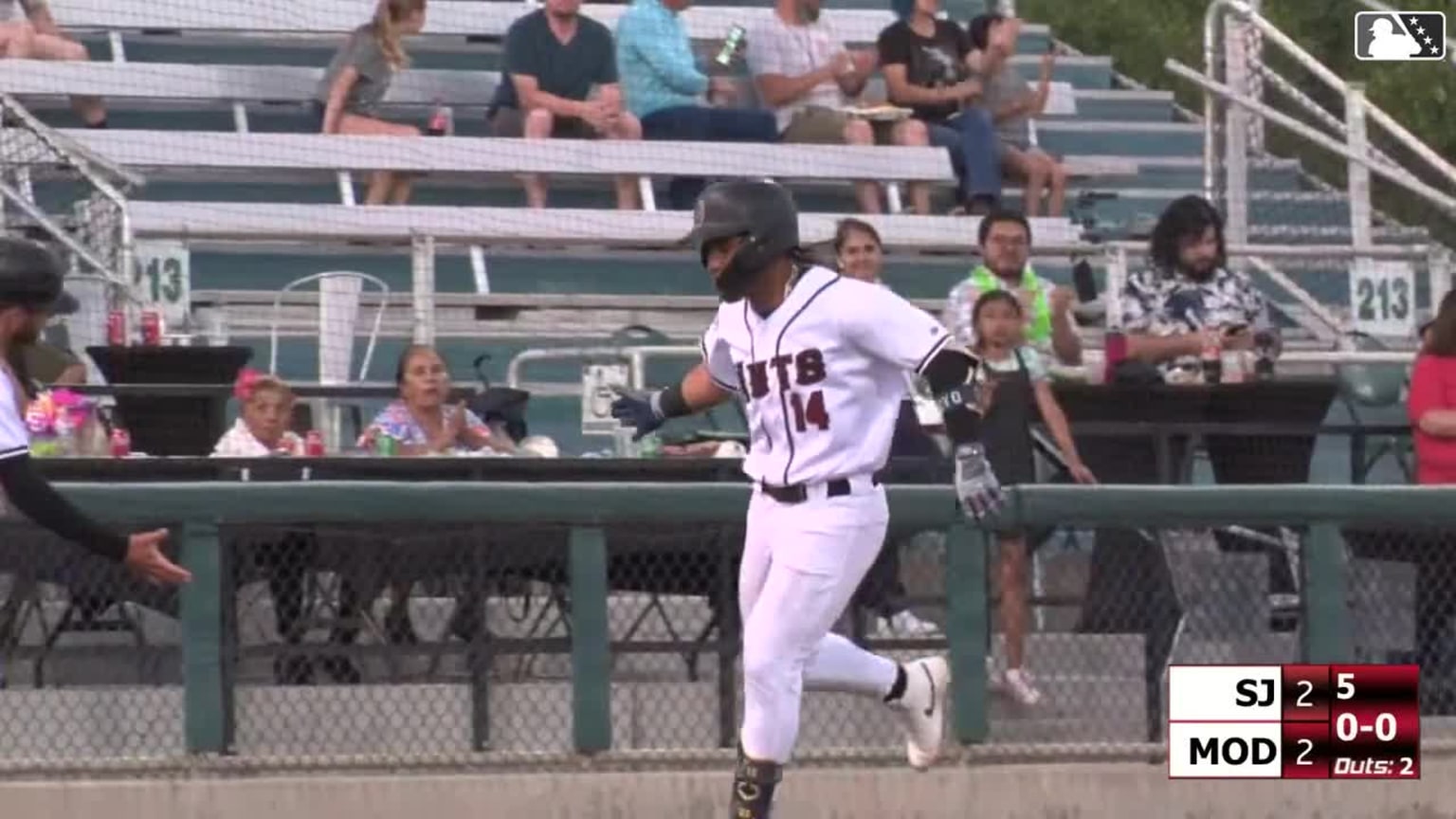 Michael Arroyo's solo home run | 05/18/2024 | Nuts