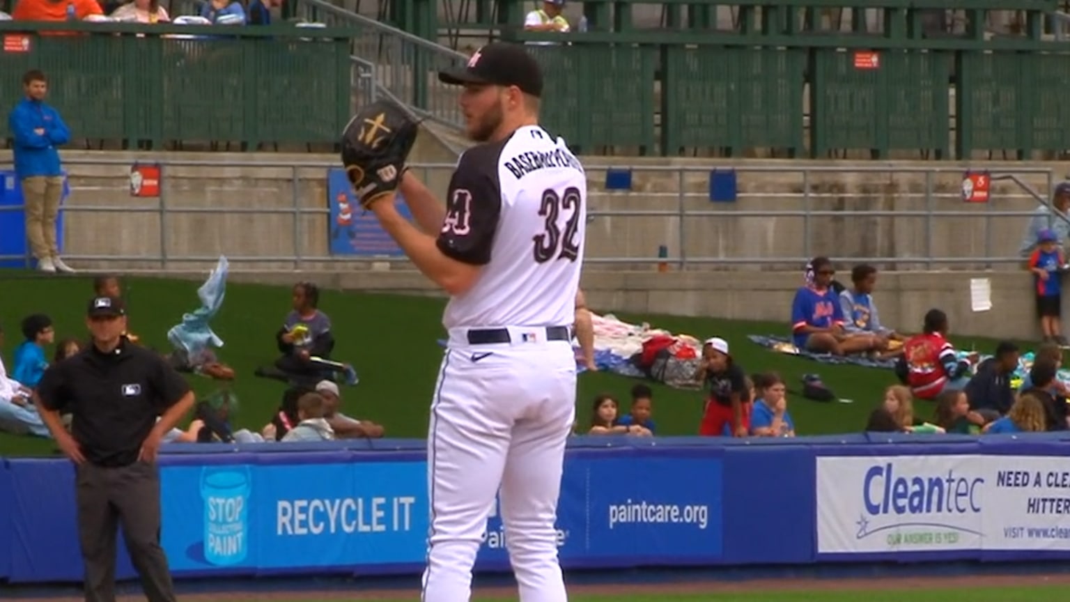 Christian Scott racks up six strikeouts | 06/12/2024 | Mets