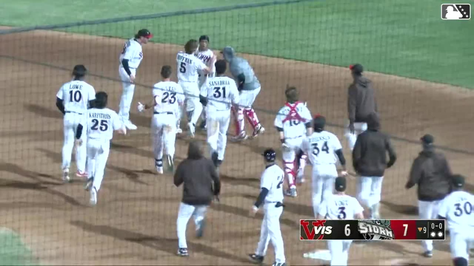 Dillon Head hits a walk-off single | 04/19/2024 | Storm