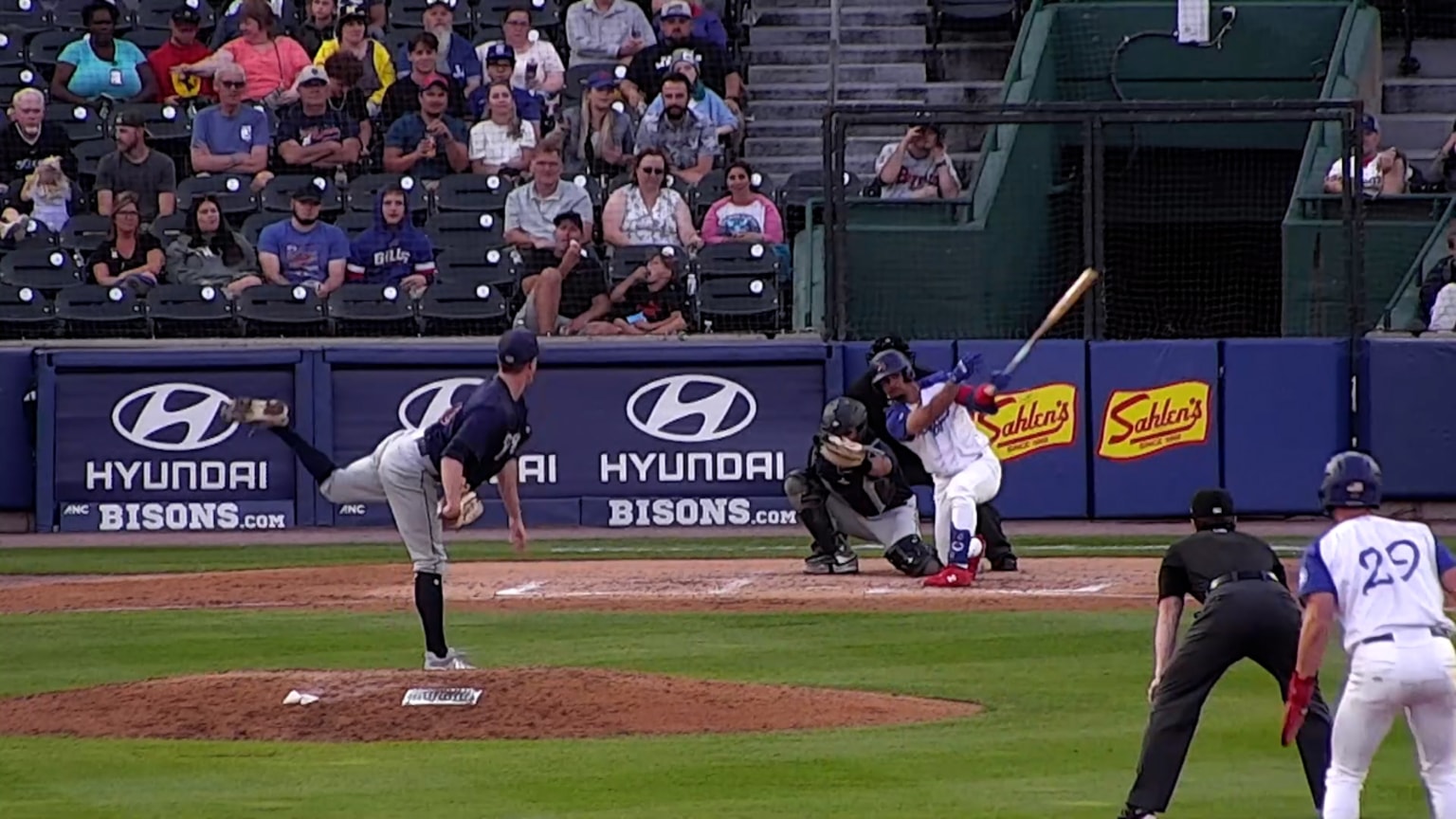 Jonatan Clase hits an RBI double | 09/05/2024 | IronPigs