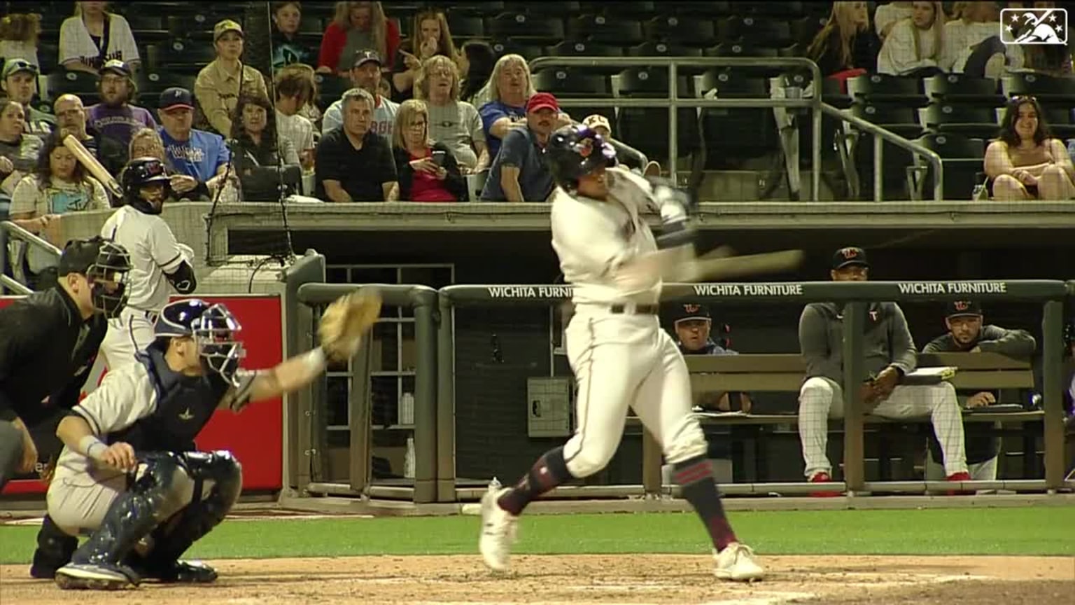 Brooks Lee's first home run | 04/13/2023 | Wind Surge