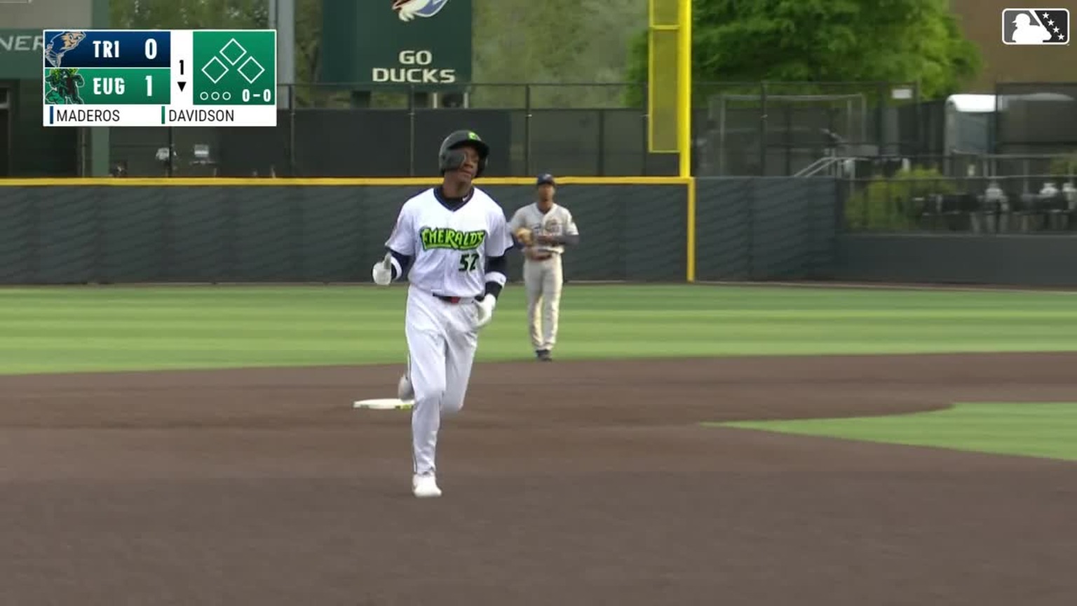 Bo Davidson's solo home run | 04/12/2025 | Emeralds