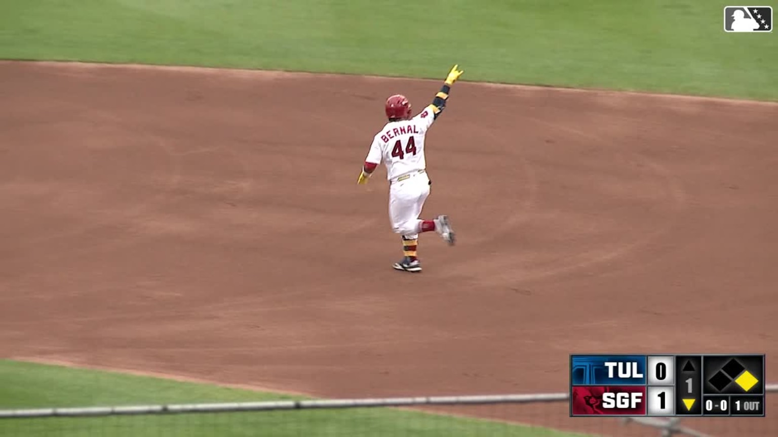 Leonardo Bernal's two-run home run | 06/12/2025 | Cardinals