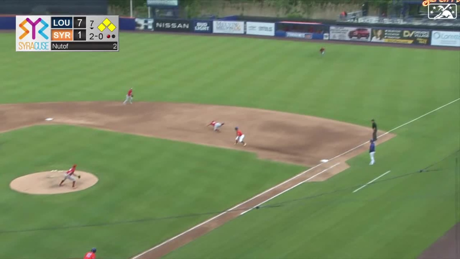 Encarnacion-Strand's great play | 05/24/2023 | Bats