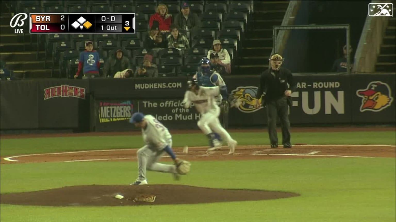 Griffin's behind-the-back catch | 04/29/2023 | MiLB.com