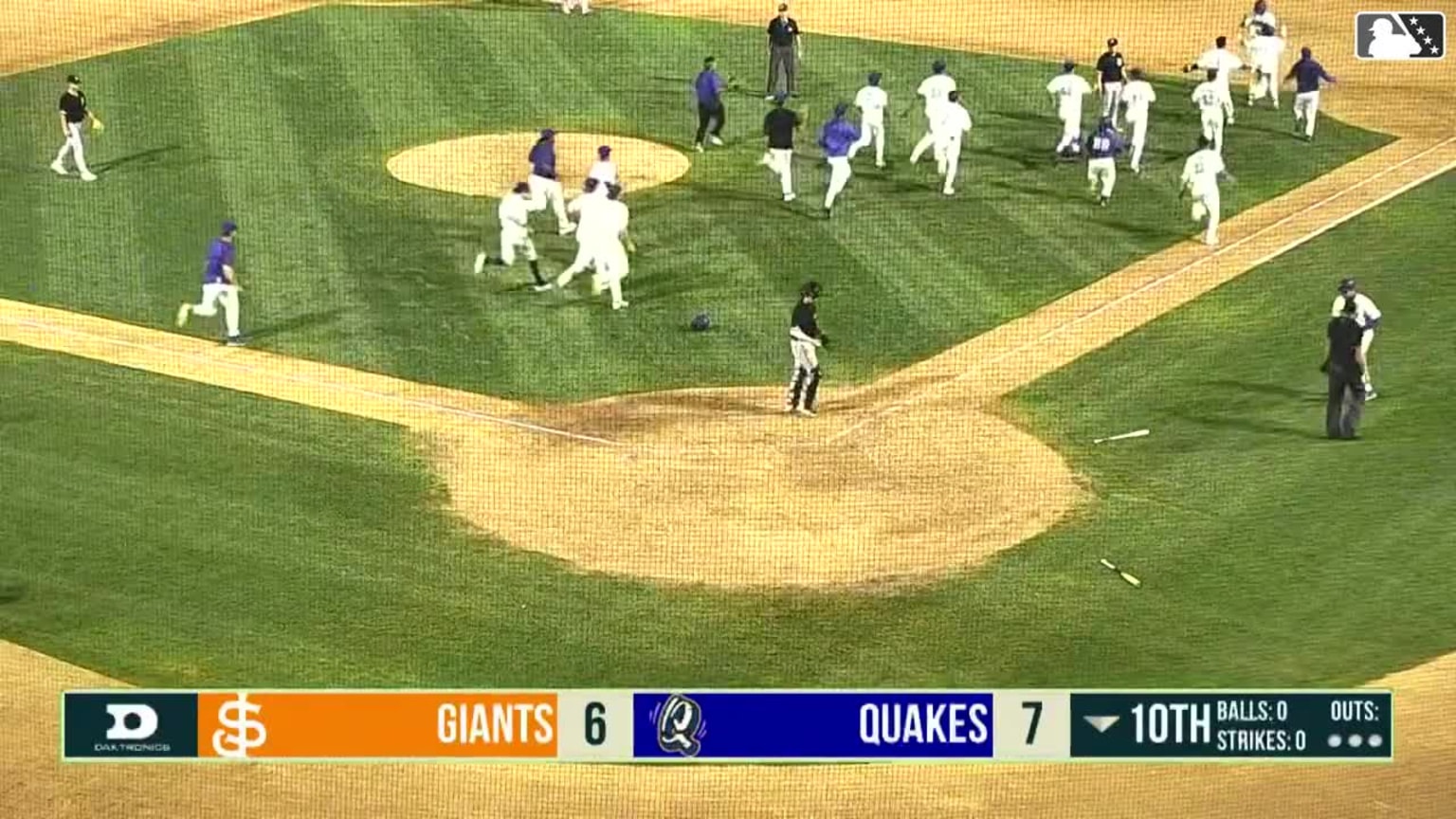 Samuel Munos' walk-off single | 08/04/2024 | Quakes