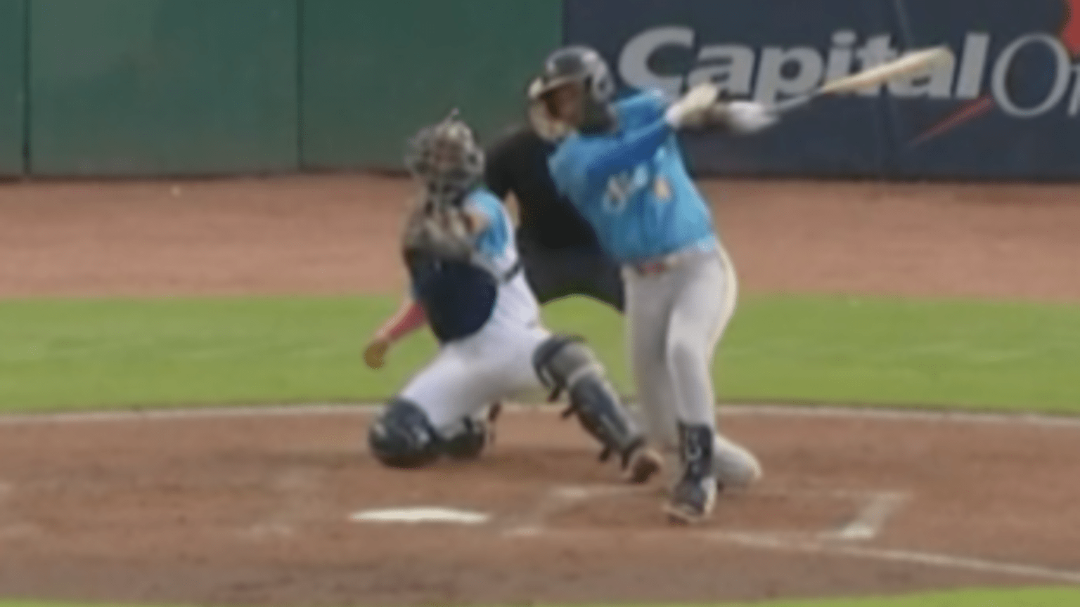 LuJames Groover's four-hit game | 08/23/2025 | Sod Poodles