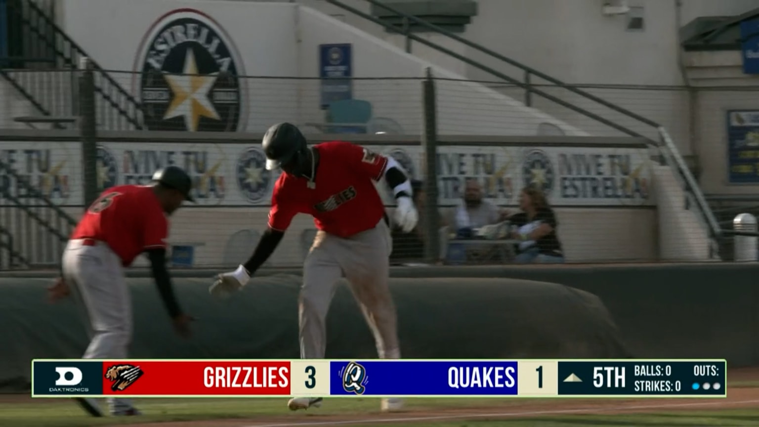 Robert Calaz drills his first Single-A Fresno homer | 08/12/2024 | MiLB.com