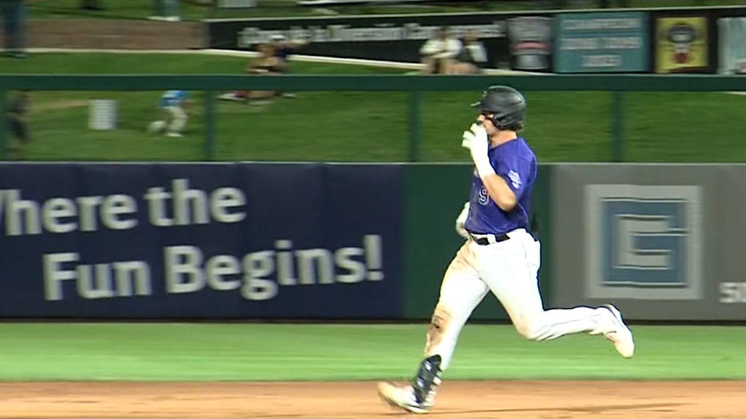 Drew Romo's four-hit, two-steal performance | 05/02/2024 | Isotopes