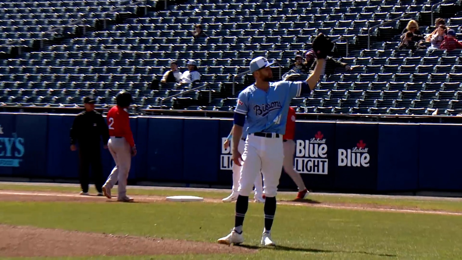 Luke Bard strikes out five | 04/09/2023 | Bisons