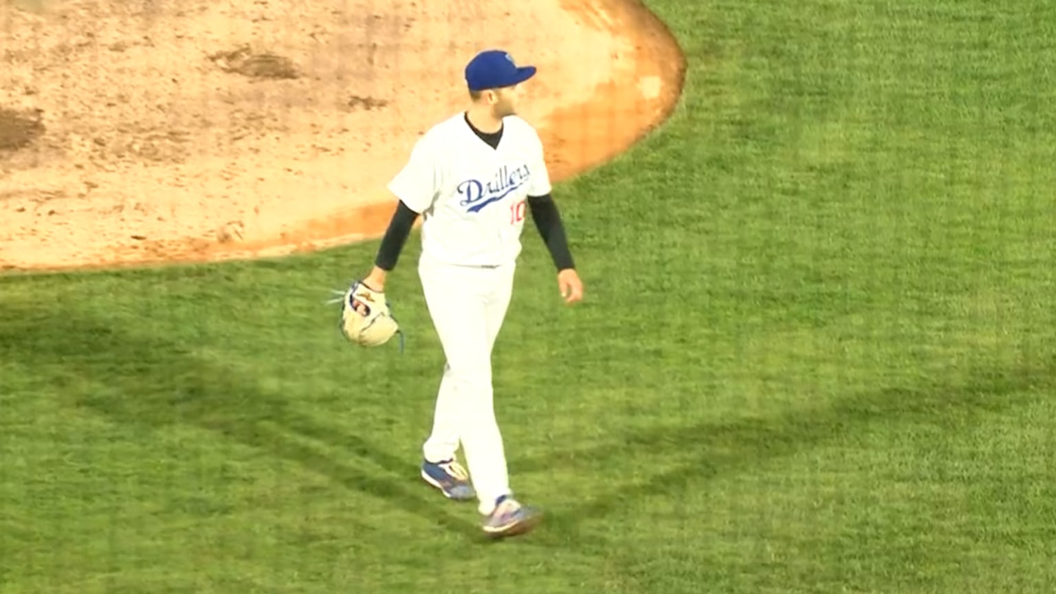 Jackson Ferris' strikes out seven in 4 1/3 innings | 04/05/2025 | Drillers