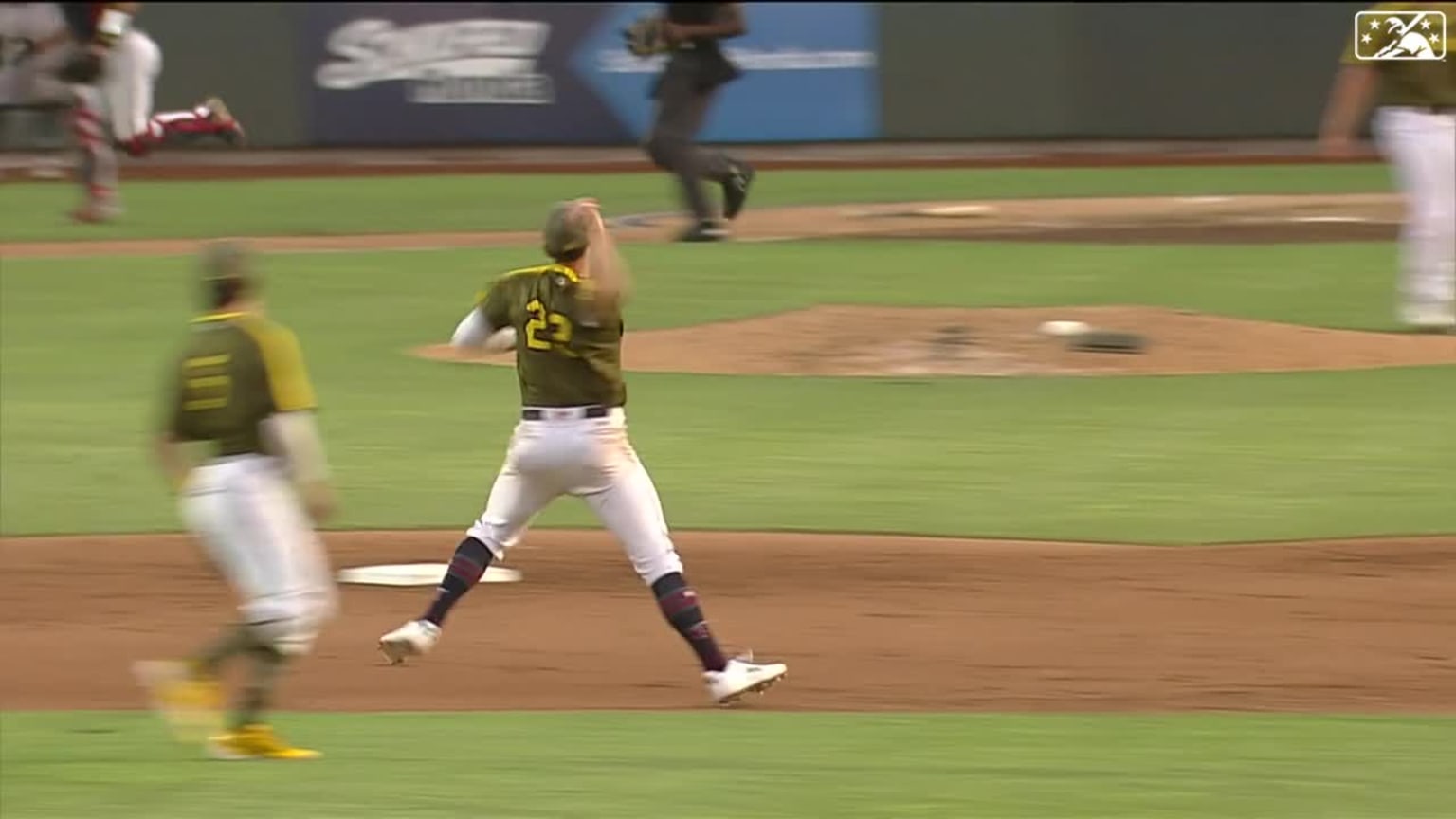 Brooks Lee's spinning throw | 06/25/2023 | Wind Surge