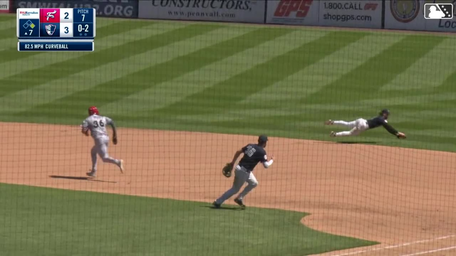 Roc Riggio's sensational diving play | 07/06/2025 | Jumbo Shrimp