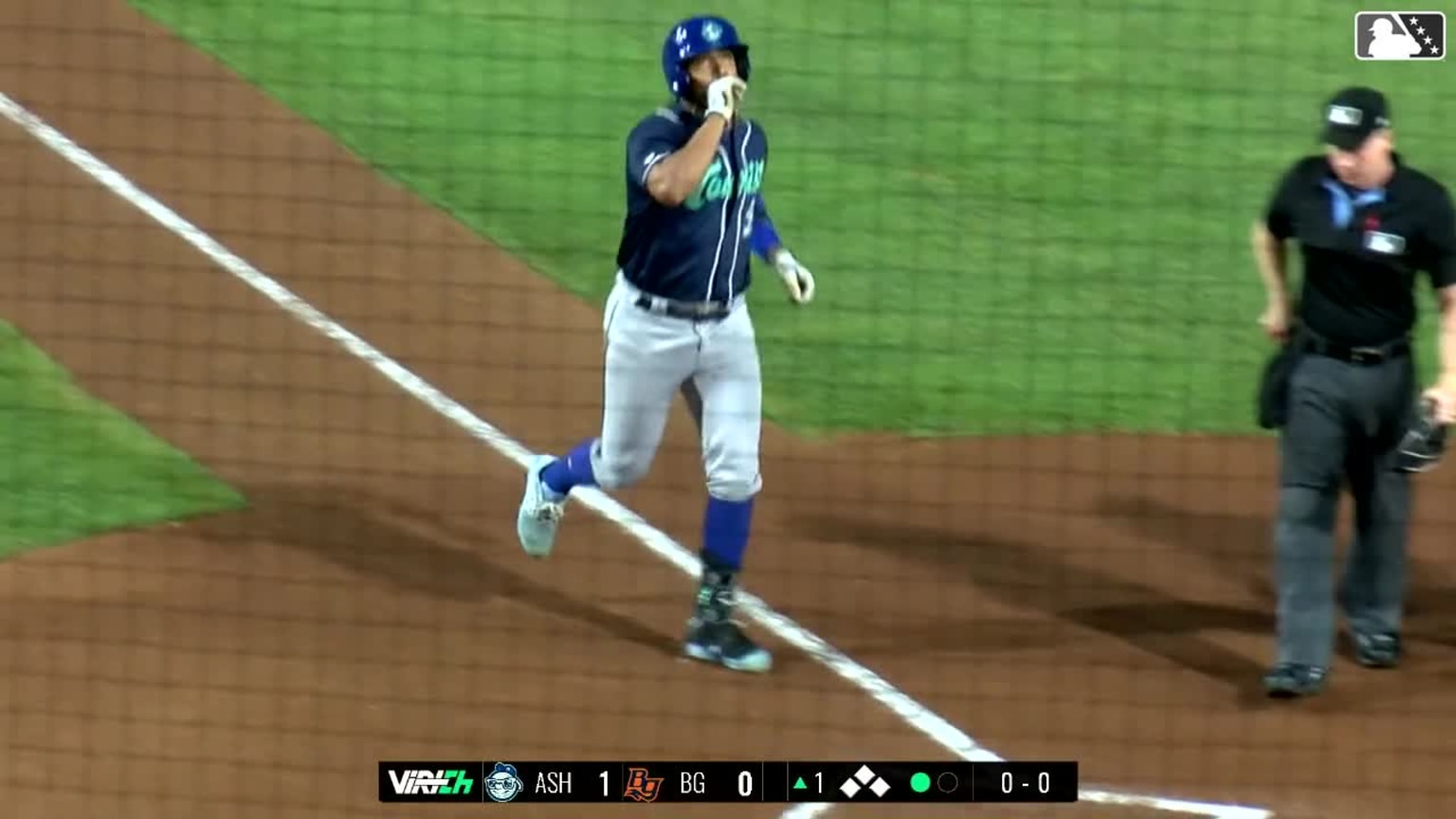 Luis Baez's 11th homer of the season | 06/28/2024 | Tourists