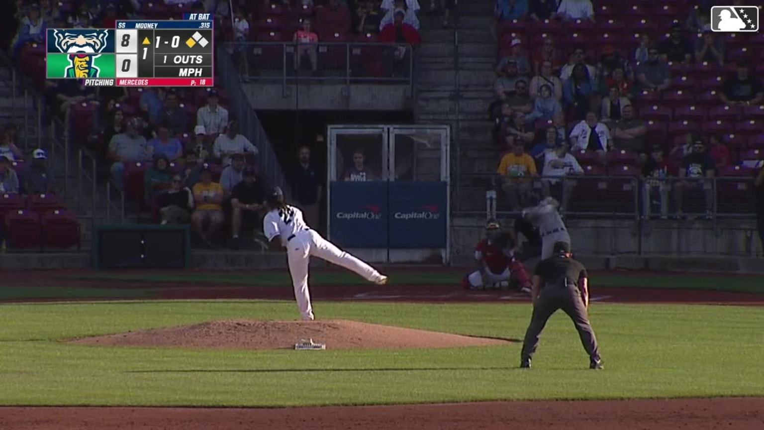 Alex Mooney's two-run home run | 06/02/2024 | Captains