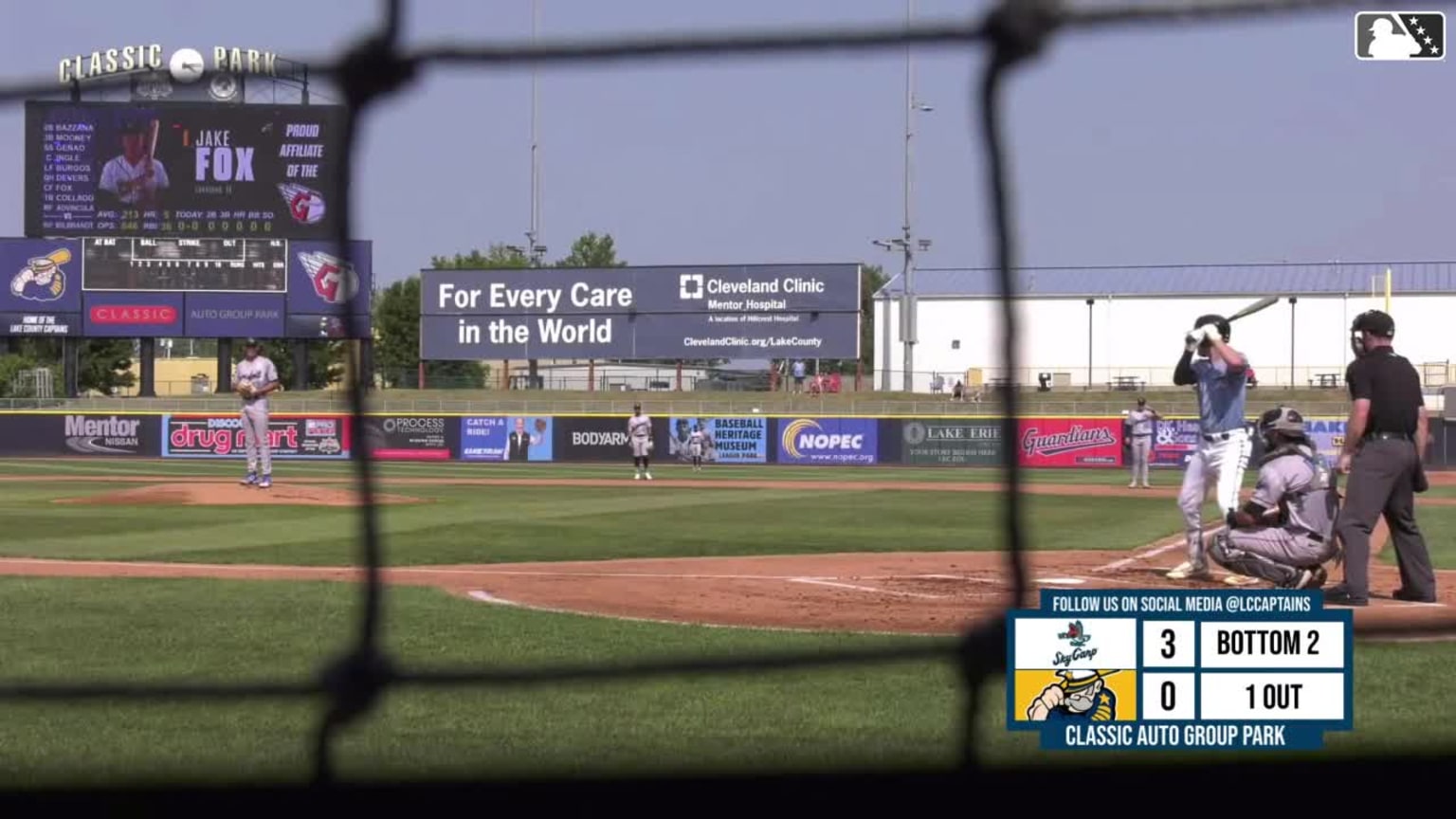 Jake Fox's sixth homer of the season | 07/31/2024 | Captains