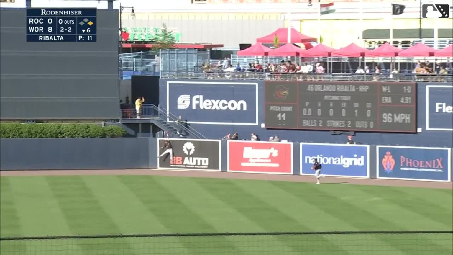 Alex Call's leaping catch | 06/08/2024 | Red Wings