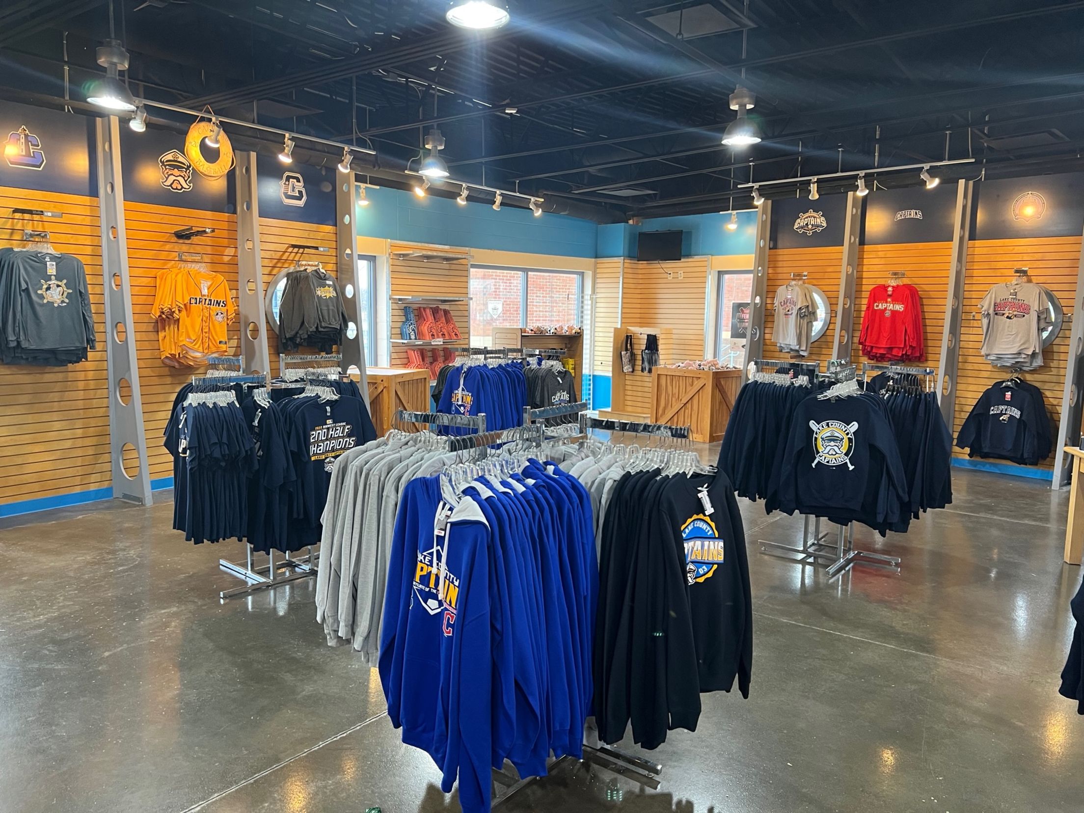 Cargo Hold Store | Captains