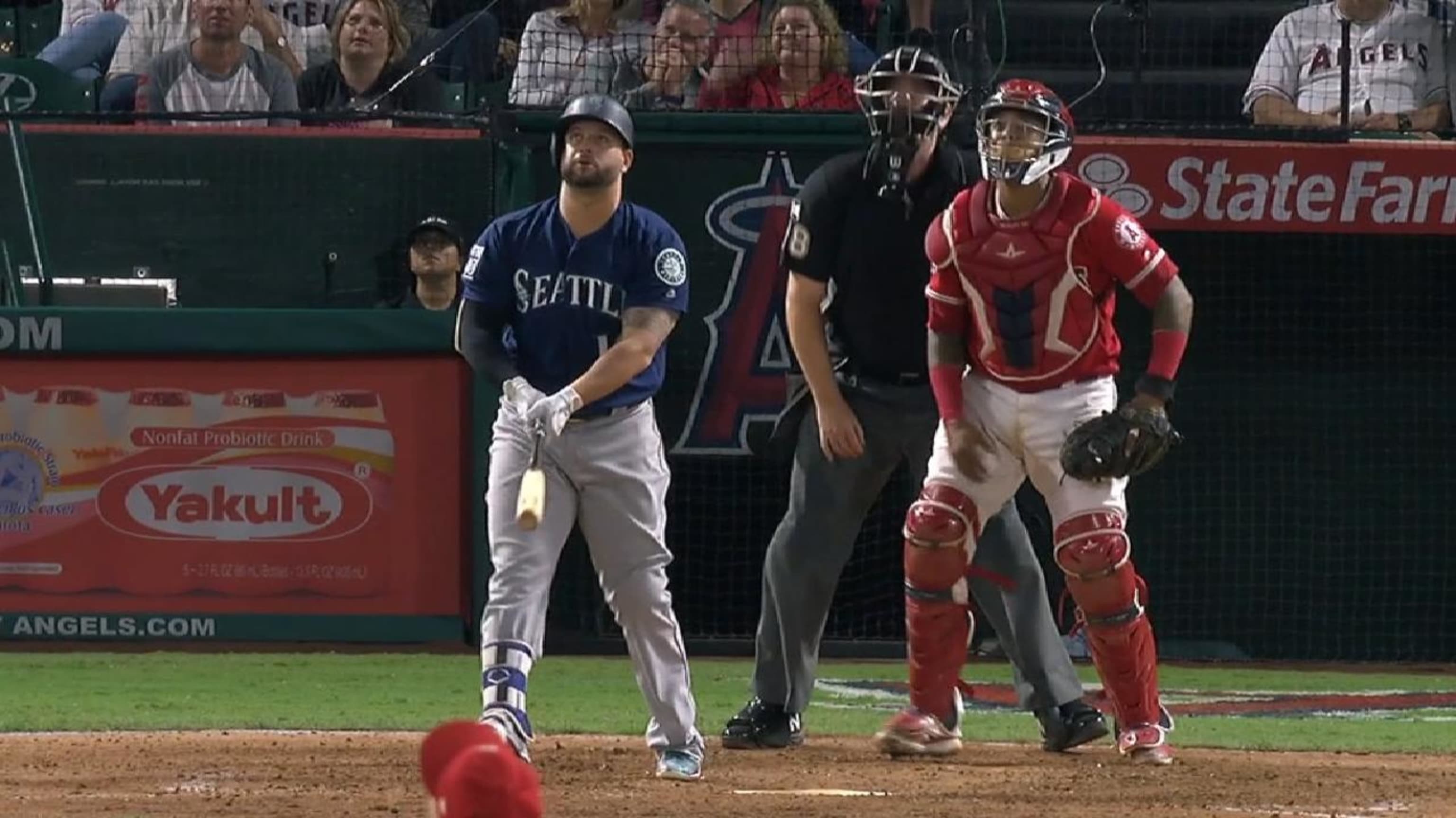 yonder alonso contract