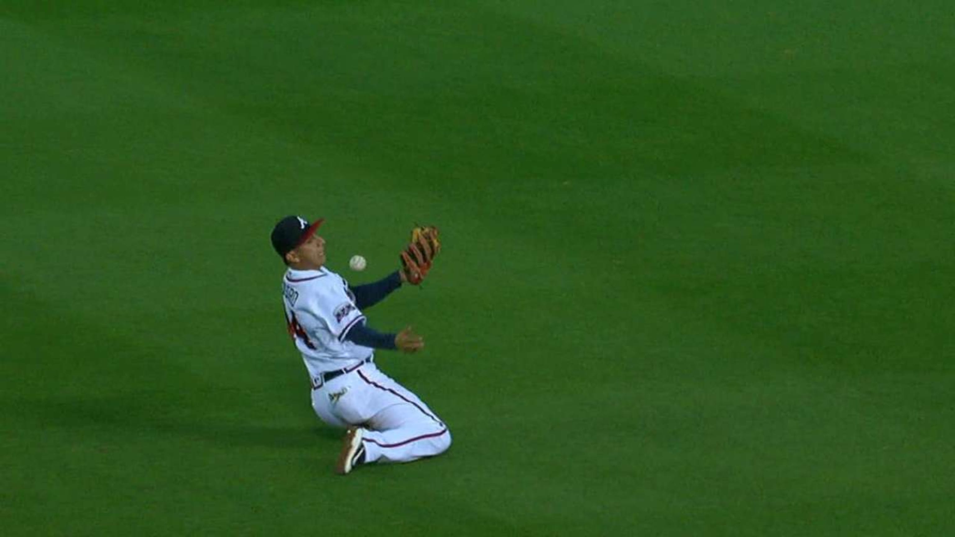 baseball players playing catch
