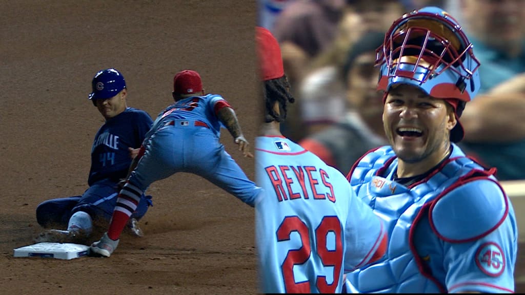 yadier molina throw downs