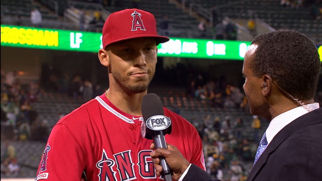 does simmons come back