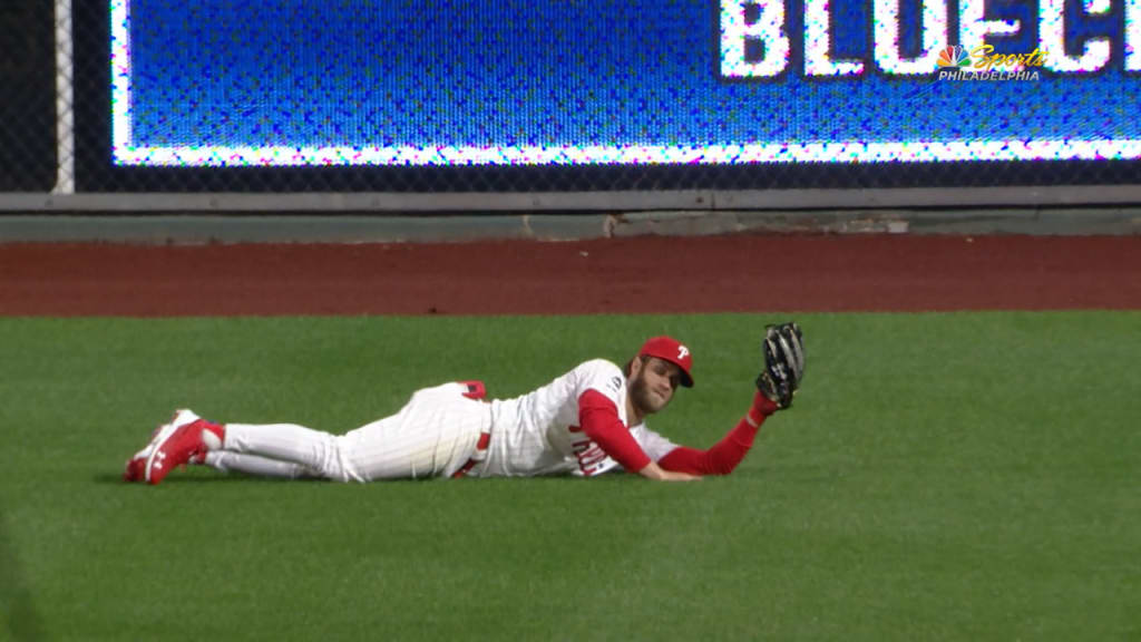 bryce harper diving catch